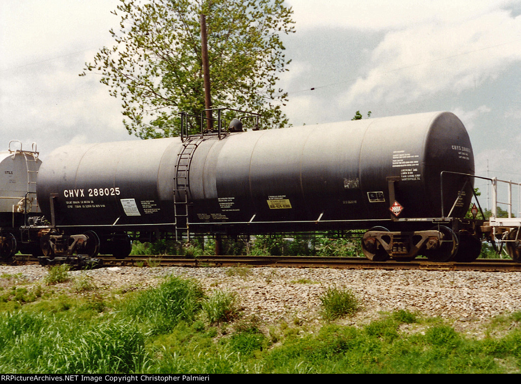 CHVX 288025 on CSX Q-605-23